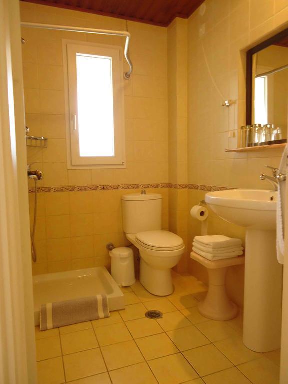 Molfetta Beach | Krf Grčka | Odeon World Travel